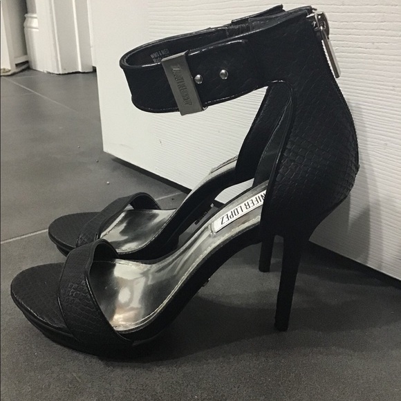 Jennifer Lopez | Shoes | Jennifer Lopez By Jlo Pumps Size 6 | Poshmark